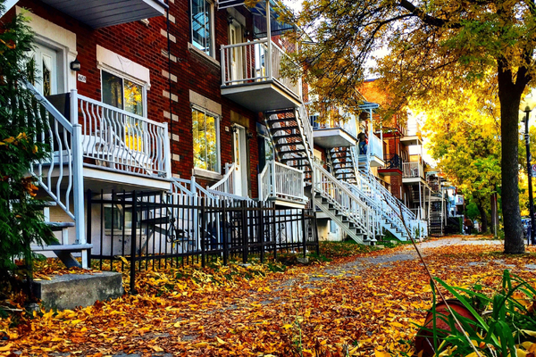 7 Best Places to See the Quebec Fall Colours in 2025